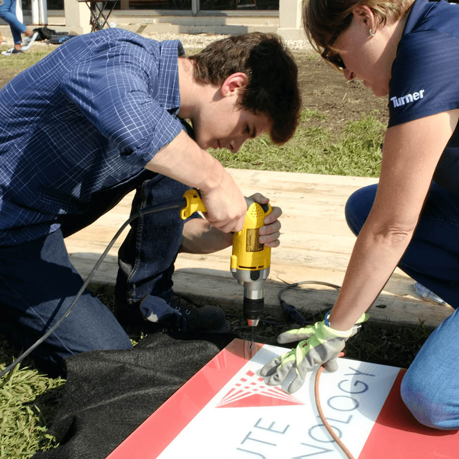 ACE Mentor Program Chicago – Architecture · Construction · Engineering